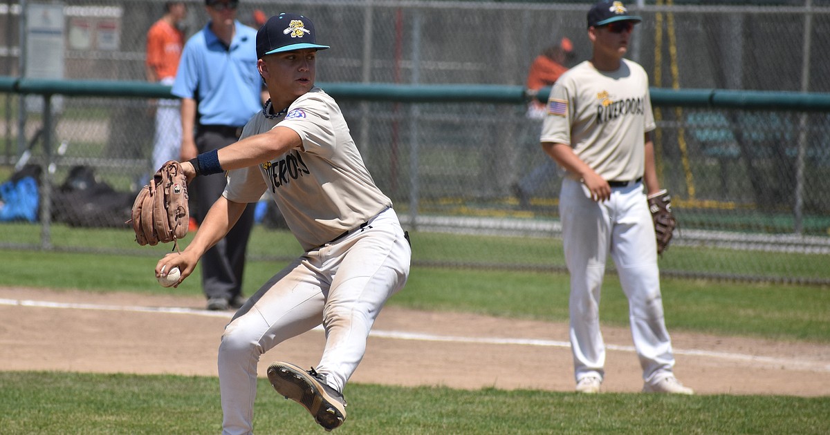 River Dogs clinch spot in bracket play at regionals | Hagadone News Network