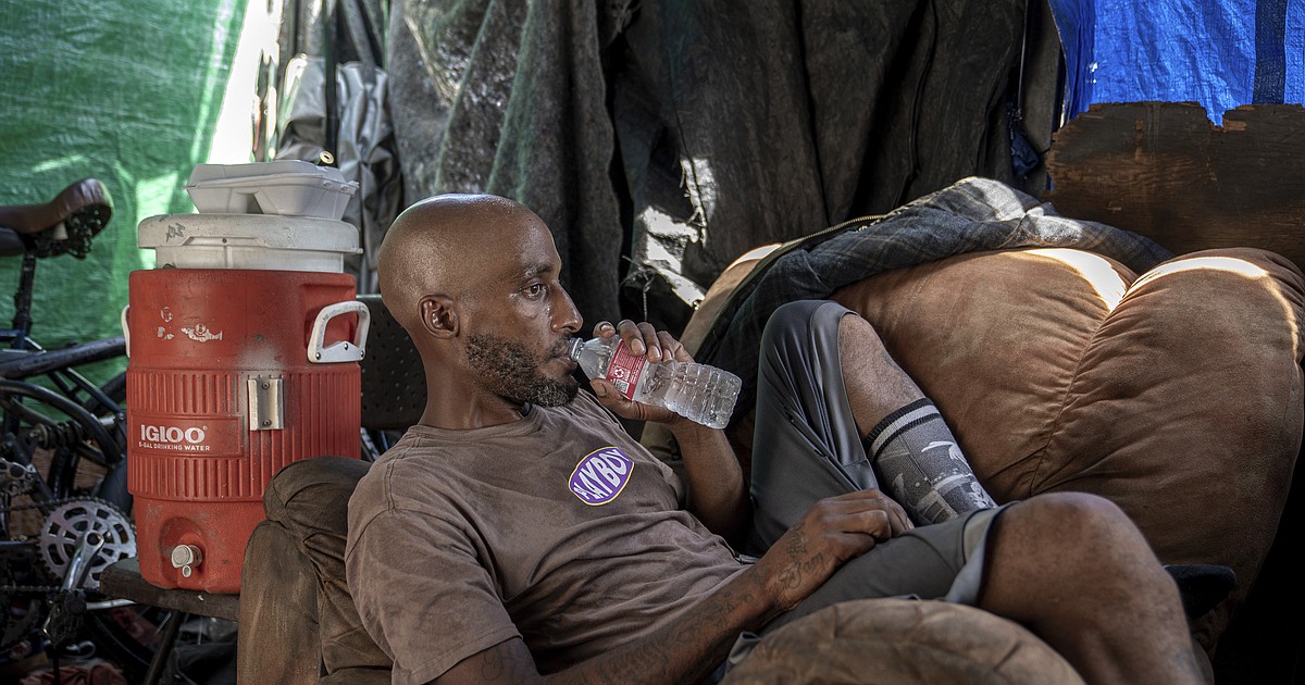 Homeless struggle to stay safe from record high temperatures in ...