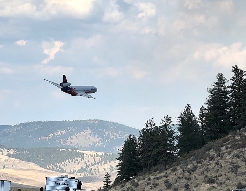 Wildfire races across Montana 28 at Niarada | Valley Press/Mineral ...