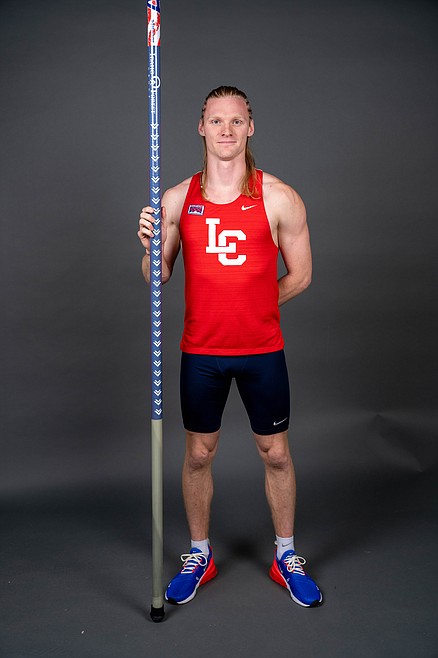 College Notebook: Recognizing Nik Bertling, three-time national ...