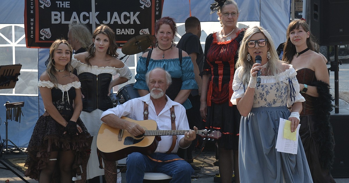 What makes a Molly Queen? | Shoshone News-Press