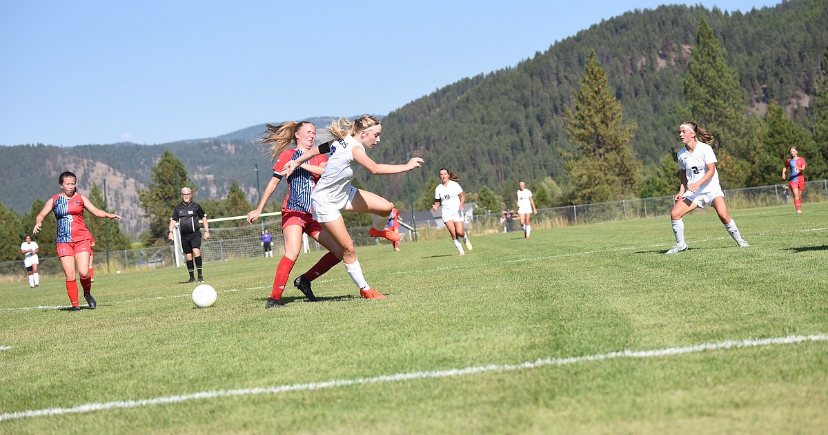 Lady Loggers soccer team wins home-opener | Western News
