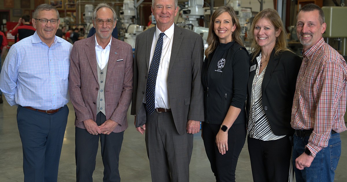 Governor visits KTEC, proclaims October LAUNCH Month | Coeur d'Alene Press