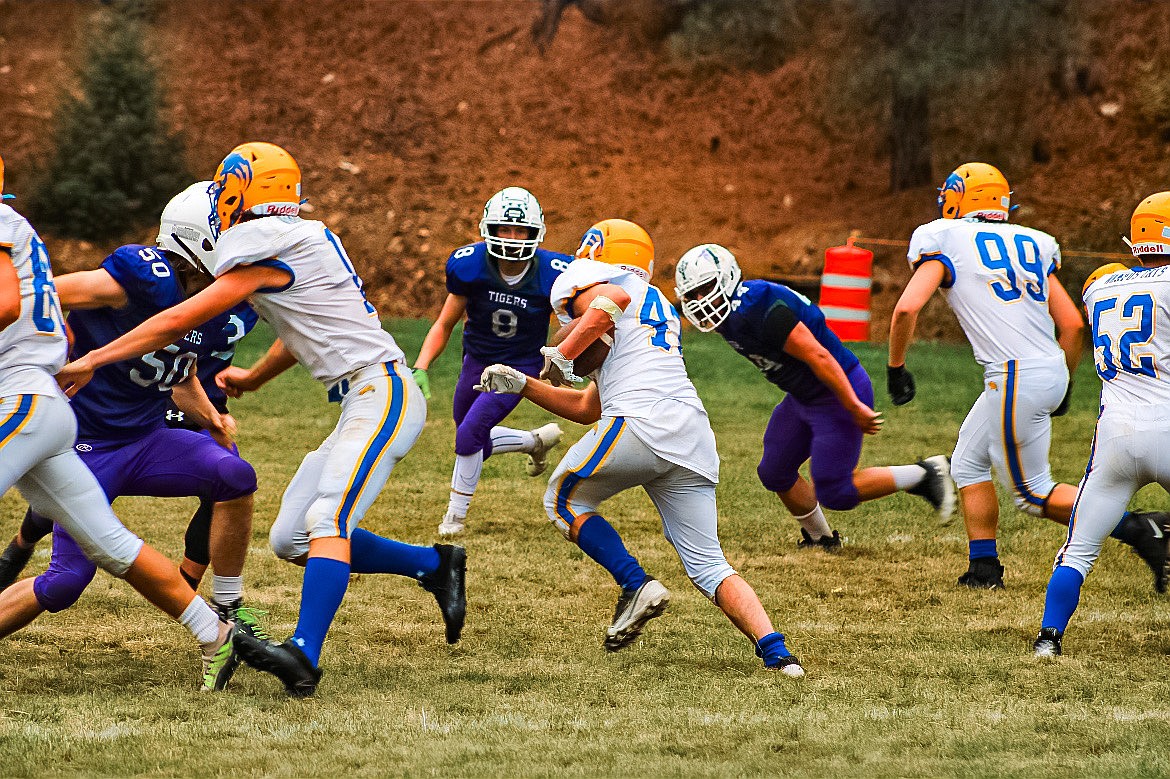 PREP FOOTBALL: Clark Fork stuns Wallace with 42-8 homecoming win | Bonner County Daily Bee