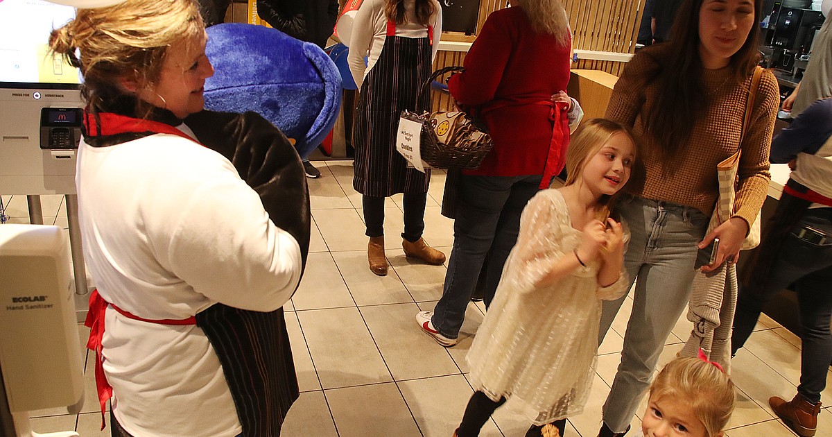 Sagle Elementary fundraiser delivers plenty of McFun | Bonner County ...