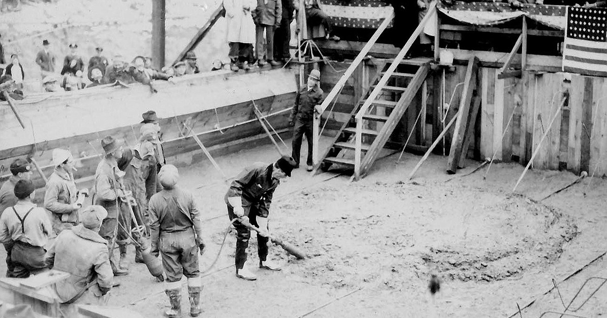 Water and power | Columbia Basin Herald