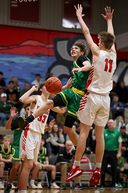 PREP BOYS BASKETBALL: Post Falls bigs come up big | Coeur d'Alene Press