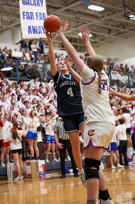 FIGHT FOR THE FISH: Lake City girls down Coeur d'Alene; Coeur d'Alene ... FIGHT FOR THE FISH: Lake City girls down Coeur d'Alene; Coeur d'Alene ...