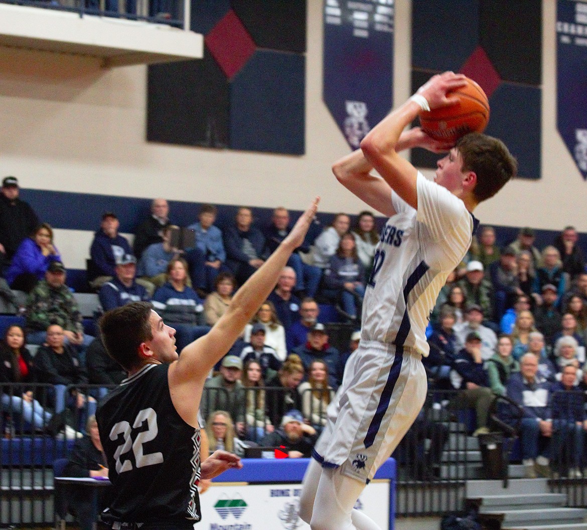 Boys hoops on 11-game winning streak, win league | Bonners Ferry Herald