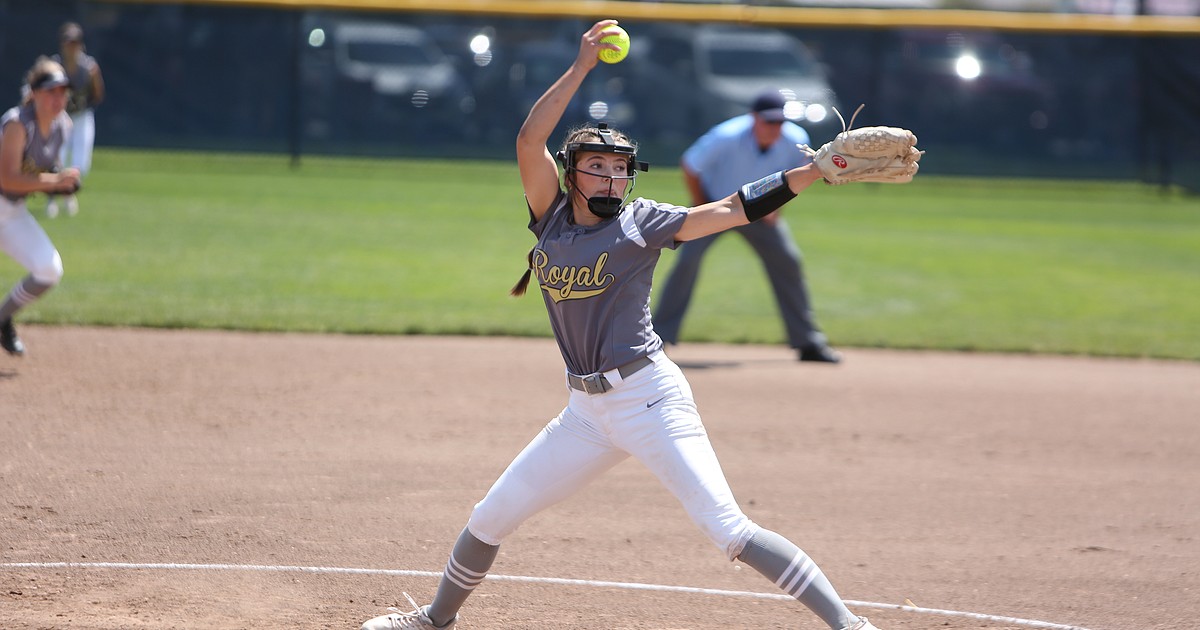 Knights softball sees big turnout after 2023 state performance ...