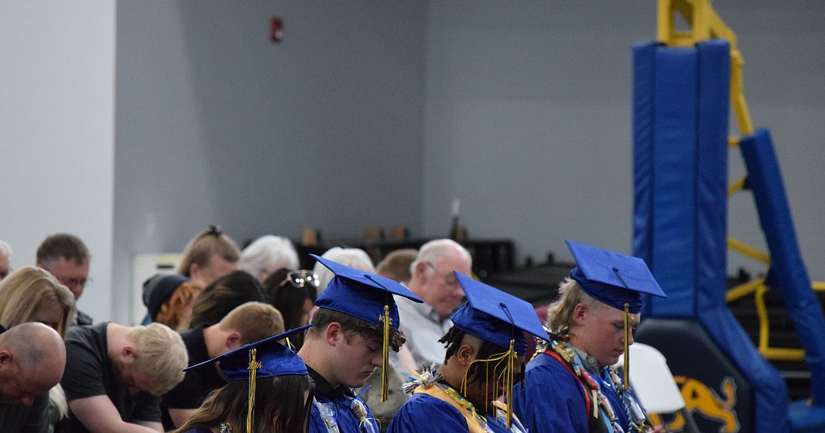 Lions show pride, faith in MLCA grad ceremony | Columbia Basin Herald