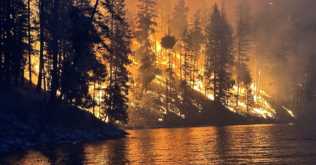 FIRE REPORT: Moses Lake sends crews to Lake Chelan fire | Columbia ...