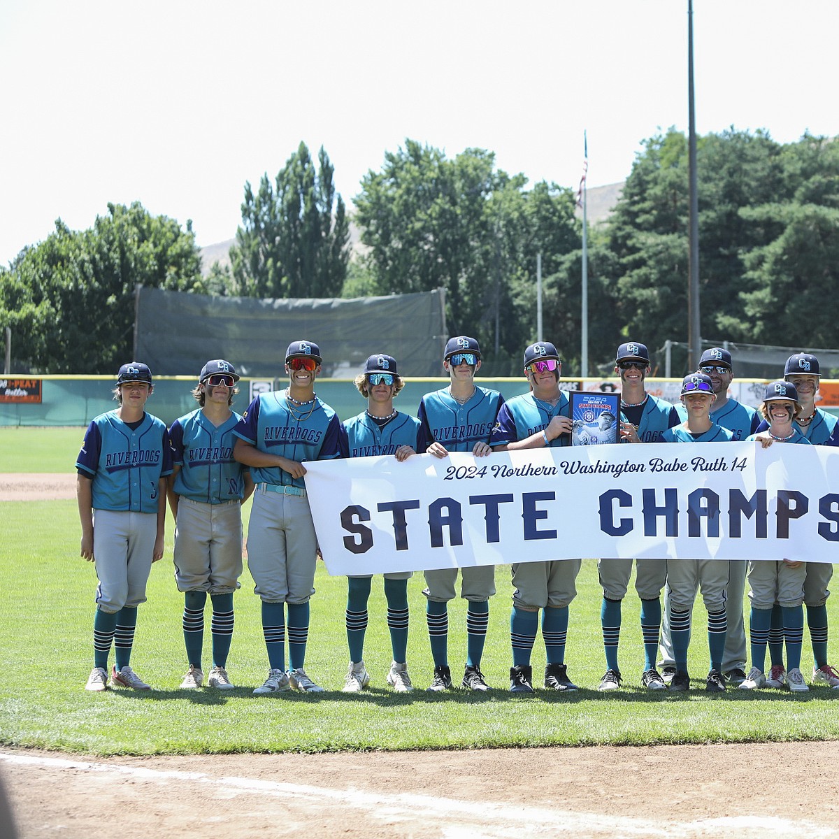 14U River Dogs win North Washington tournament | Columbia Basin Herald