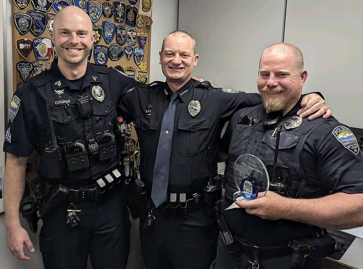 Polson Police Department honors two officers | Lake County Leader
