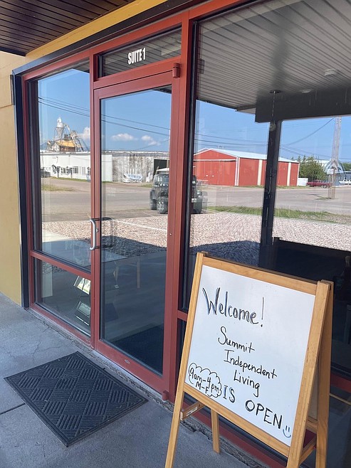 Summit celebrates grand opening of Polson office | Lake County Leader