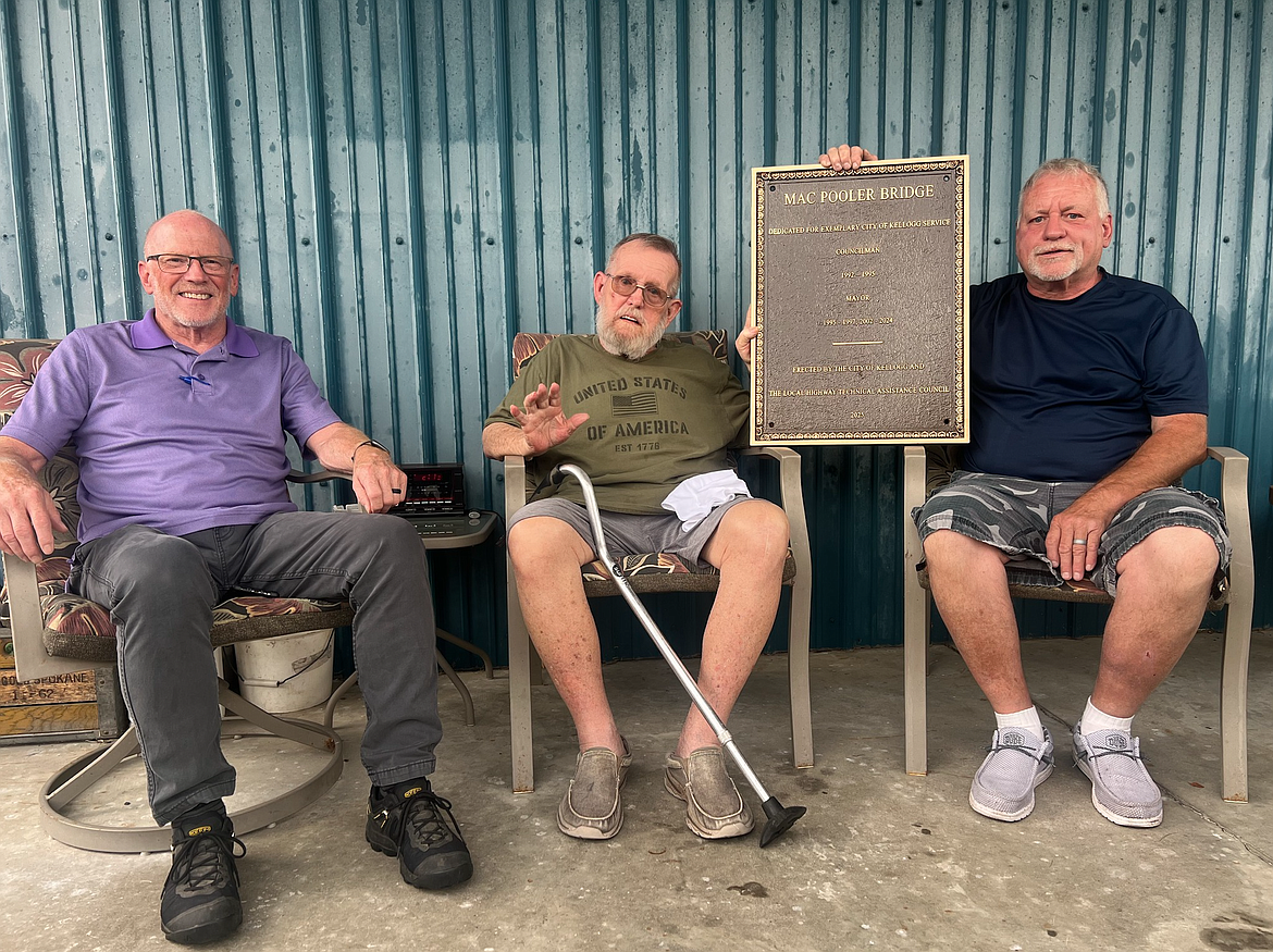 Mayor Mac gets a bridge | Shoshone News-Press