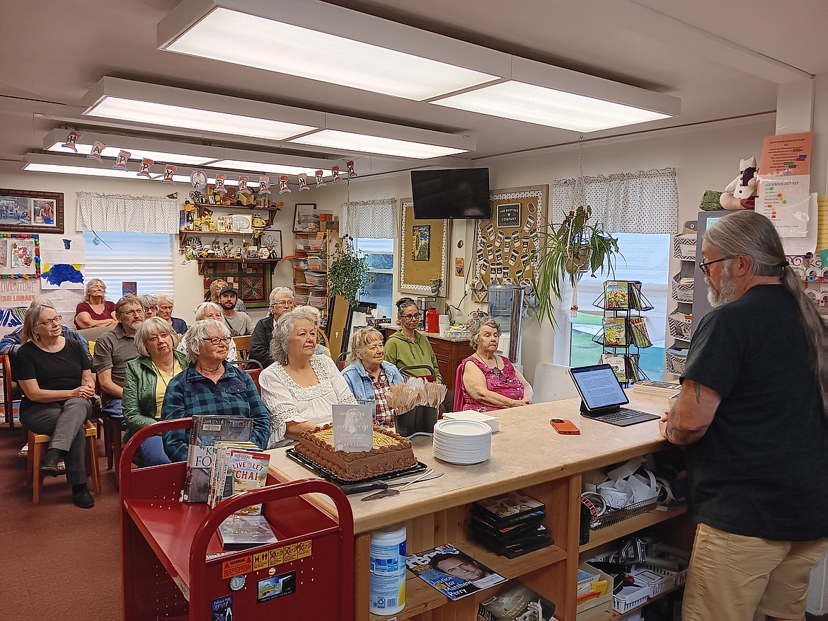 Poet Laureate Chris La Tray visits Superior library | Valley Press ...