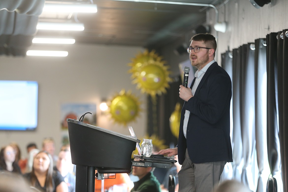 Idaho economist: Strong labor market propping up economy | Coeur d ...