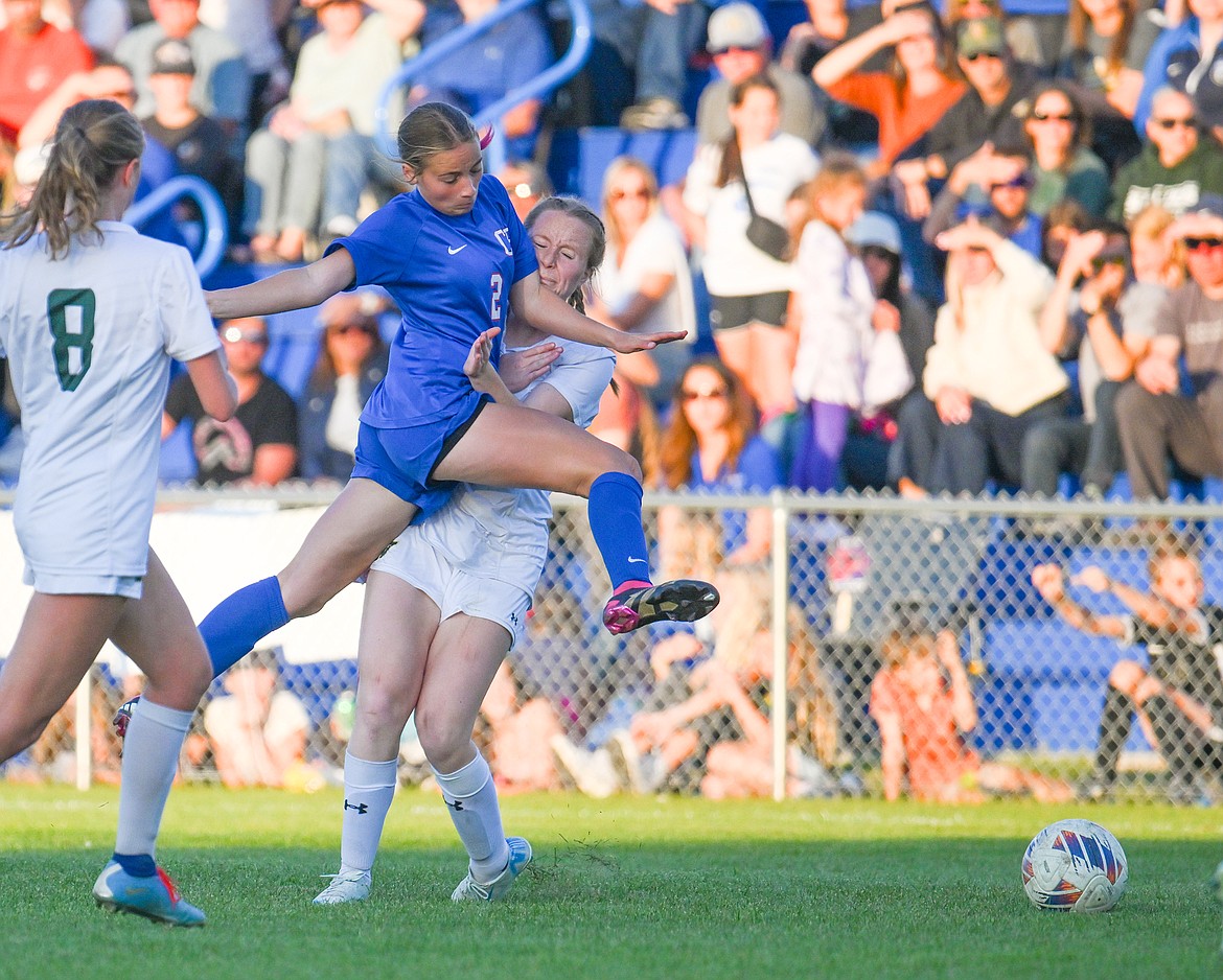 Girls soccer: Cats down Bulldogs at home to take conference crown ...