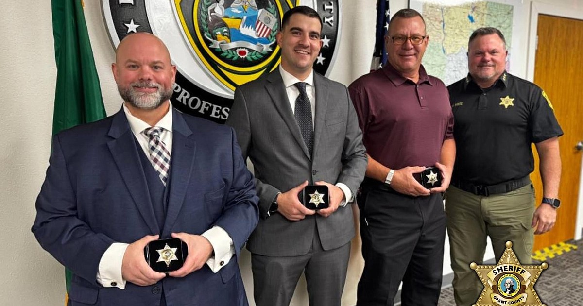 Four sworn in at GCSO | Columbia Basin Herald