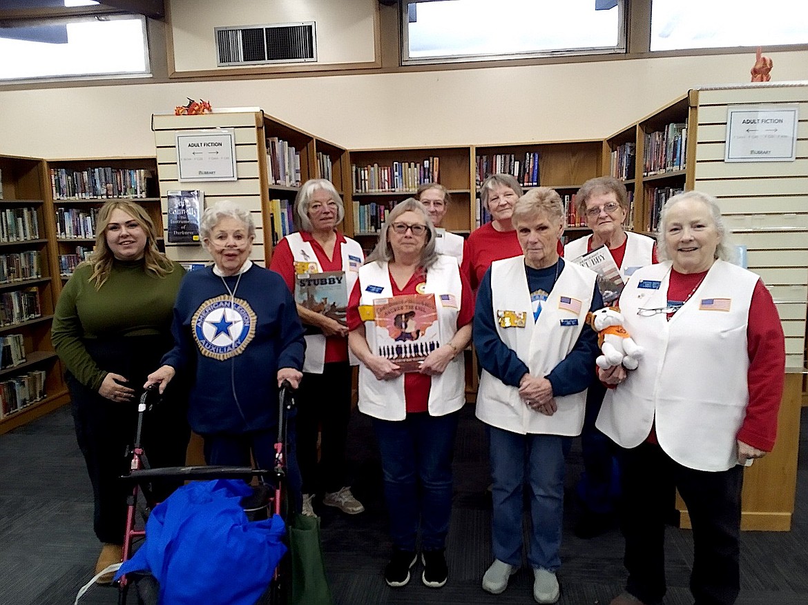 Libby American Legion Auxiliary donates books to library | Western News