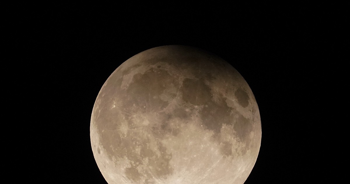 Earth bids farewell to its temporary 'mini moon' that is possibly a ...