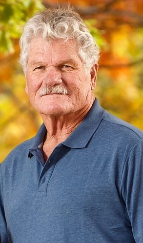 THE FRONT ROW with MARK NELKE: John Knowles: Coach, dad, right-hand man ...