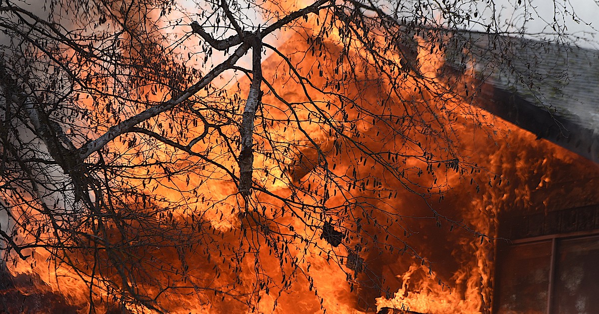Libby apartment complex heavily damaged in fire | Western News