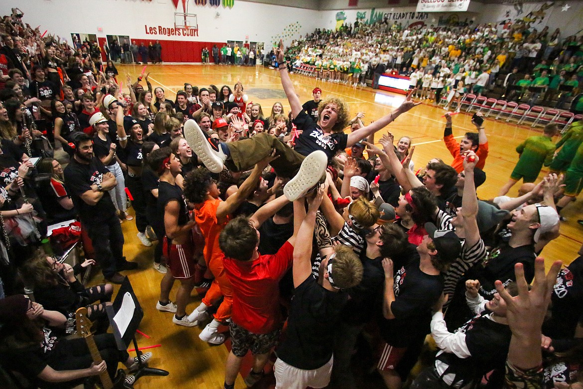 Paddle battle | Bonner County Daily Bee