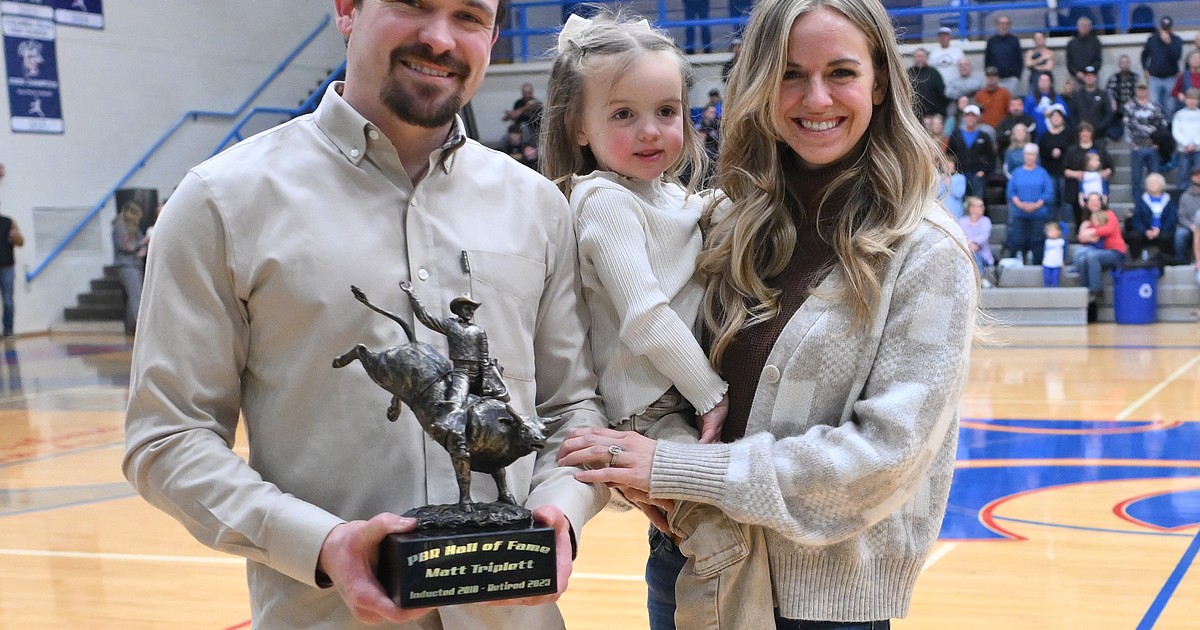 Triplett recognized for bullriding accomplishments | Hungry Horse News