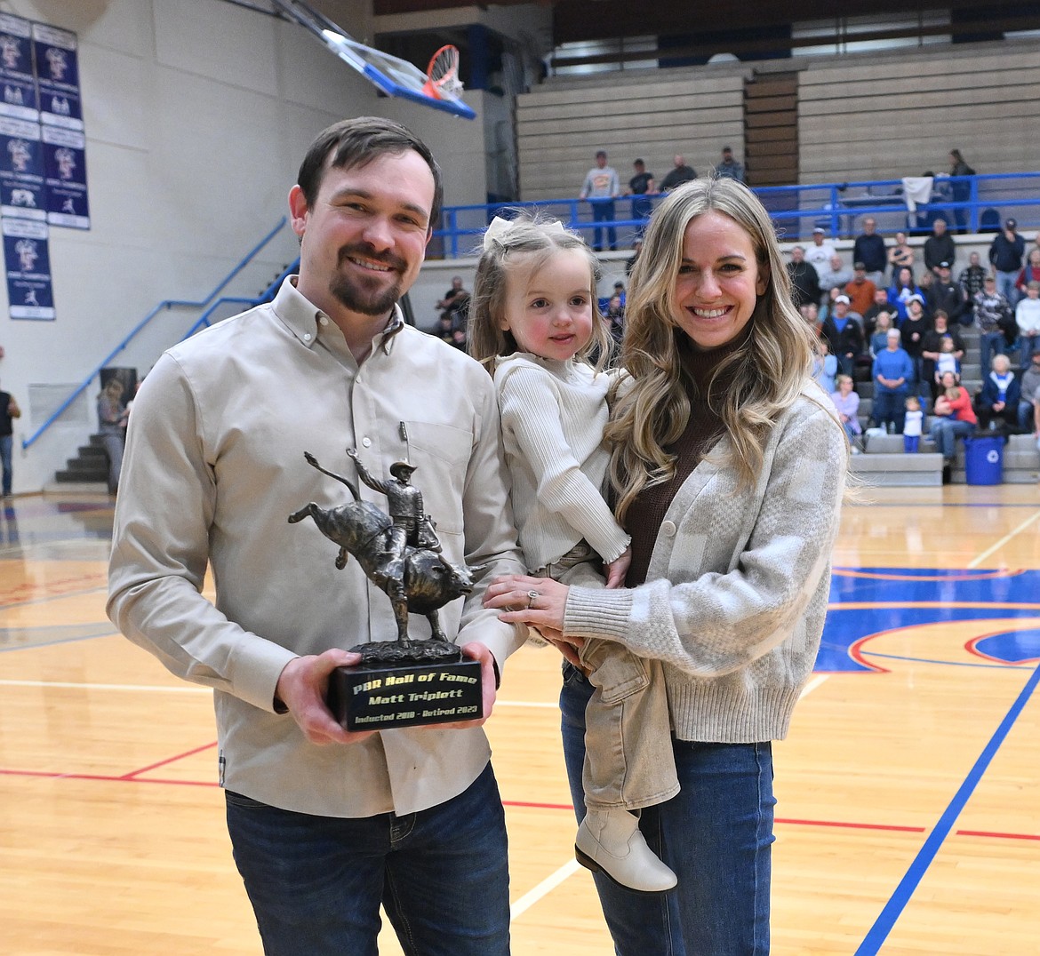 Triplett recognized for bullriding accomplishments | Hungry Horse News
