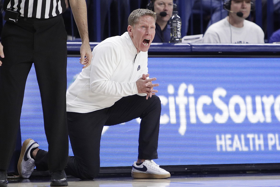 THE CHEAP SEATS with STEVE CAMERON: If Zags keep losing close games ...