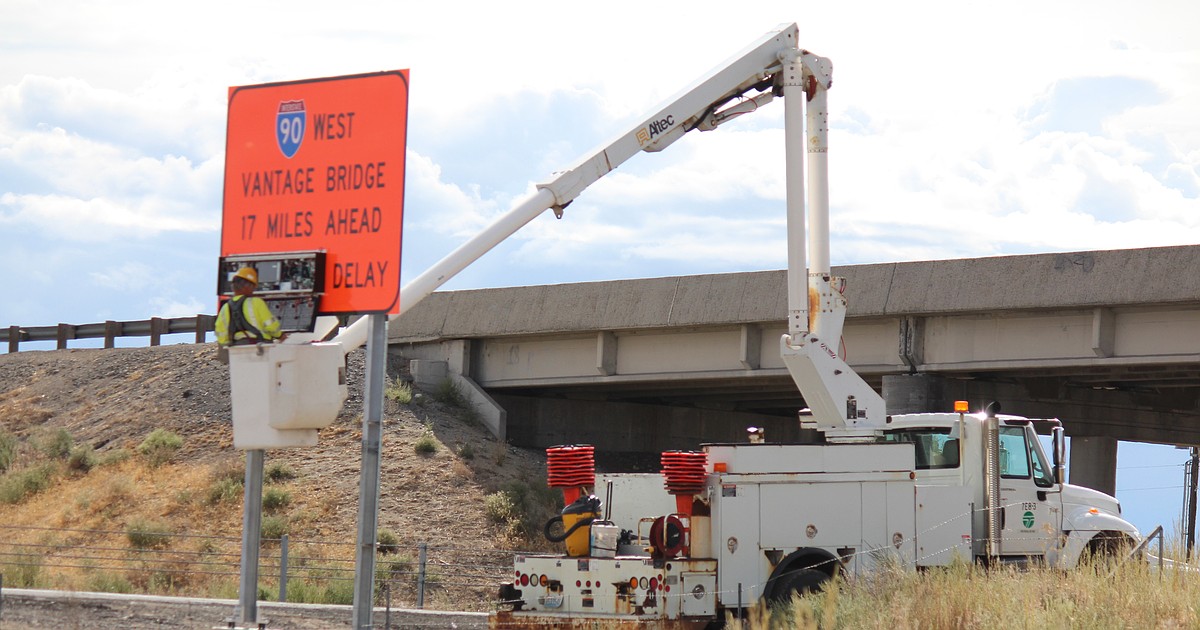 Vantage Bridge construction gets rolling again | Columbia Basin Herald