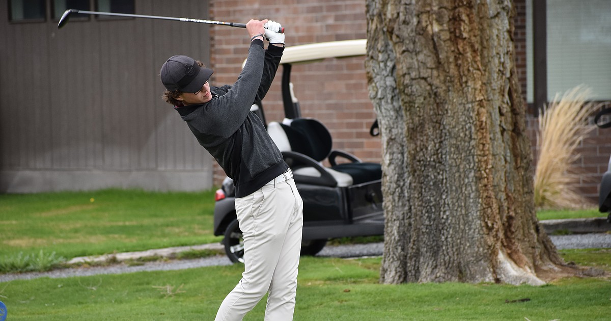 Mavs boys place second at Moses Lake Golf Club | Hagadone News Network