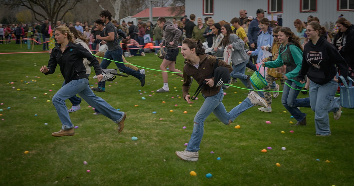 Hundreds scramble for prized eggs at annual Easter event | Hagadone ...