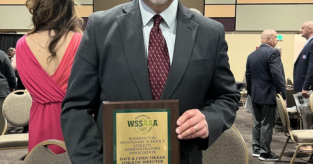 MLSD’s Sandhop named AD of the Year | Columbia Basin Herald