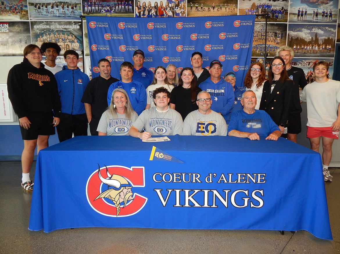 Signing photos May 23, 2025 | Coeur d'Alene Press