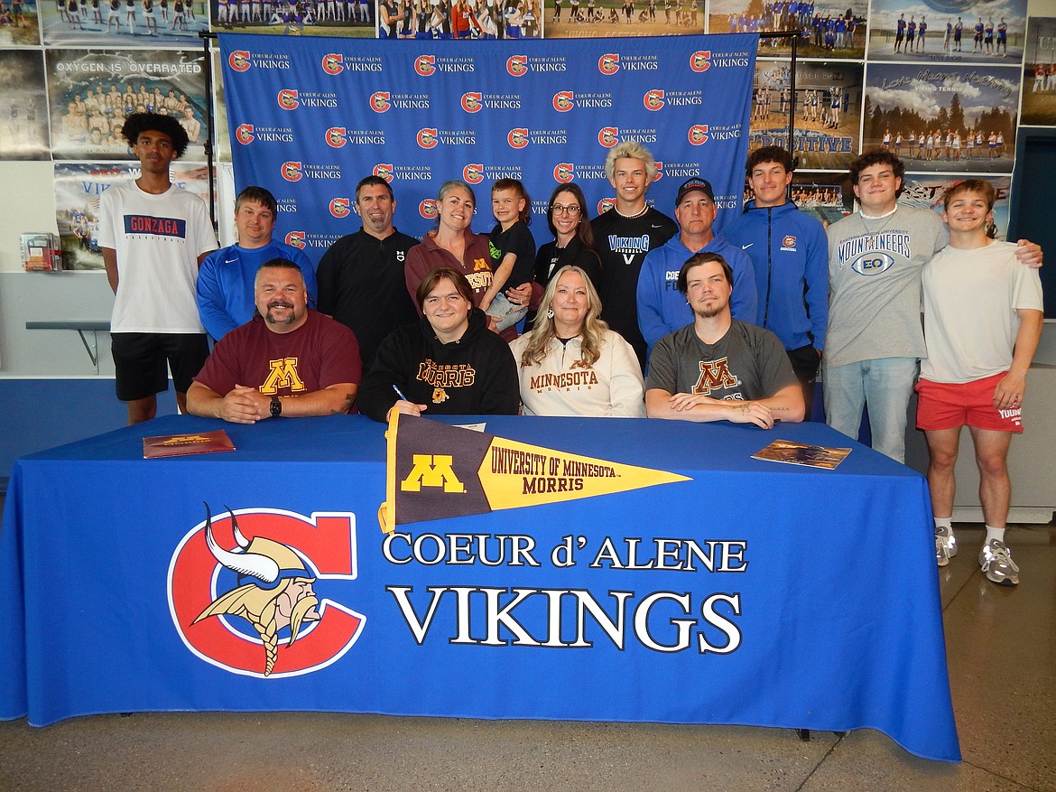 Signing photos May 31, 2025 | Coeur d'Alene Press