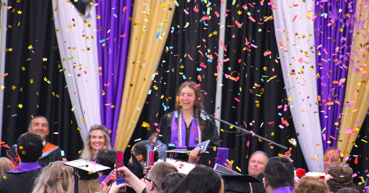 Polson graduation delivers flair & confetti | Hagadone News Network