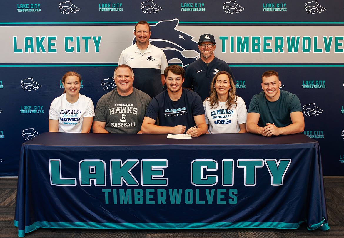 Signing photos June 20, 2025 | Coeur d'Alene Press