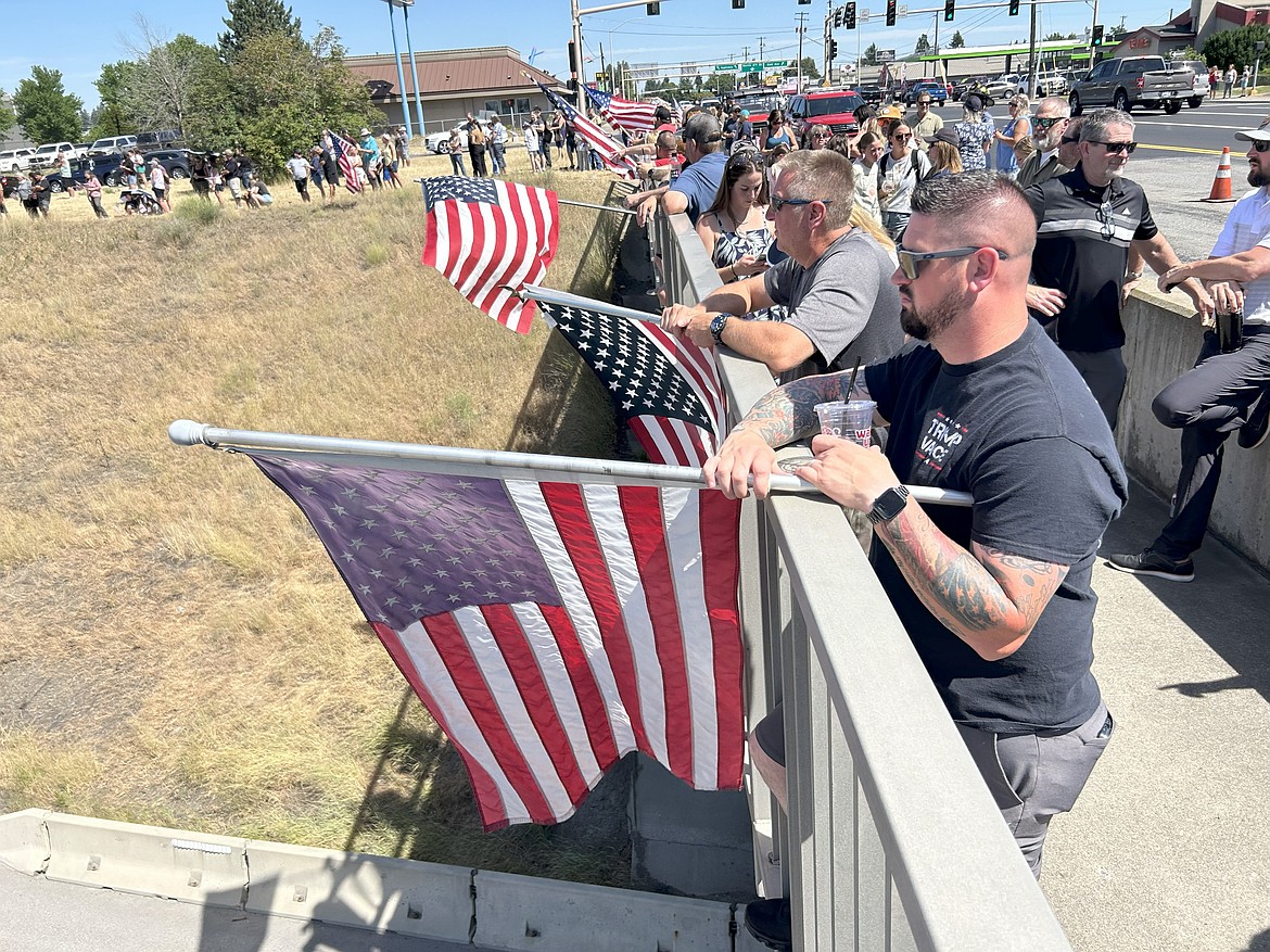 Huge crowds gather in Coeur d'Alene to honor fallen firefighters ...