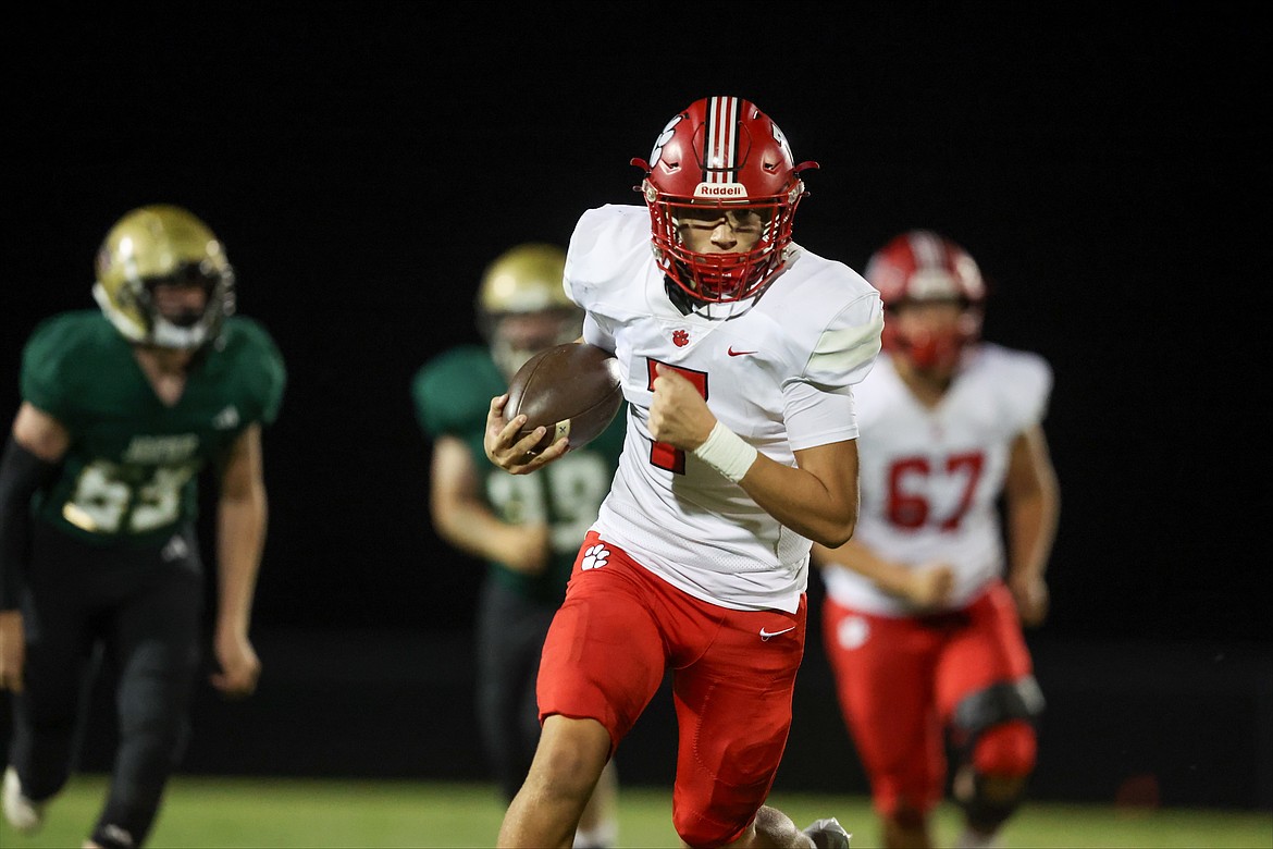 FALL SPORTS PREVIEW: Sandpoint football has necessary weapons to turn ...