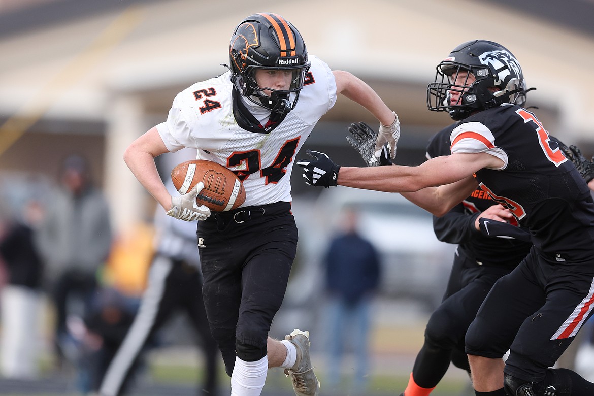 FALL SPORTS PREVIEW: Priest River football eyeing new heights, records ...