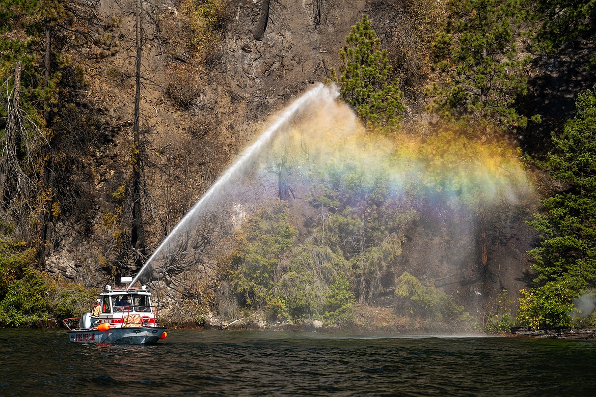 Containment efforts increase on Sunset Fire | Bonner County Daily Bee