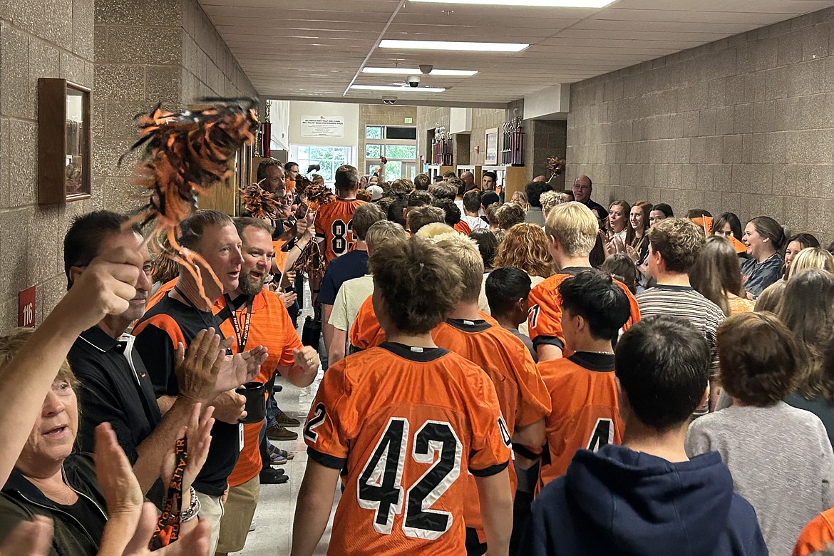 Post Falls High School welcomes incoming ninth graders at LINK ...