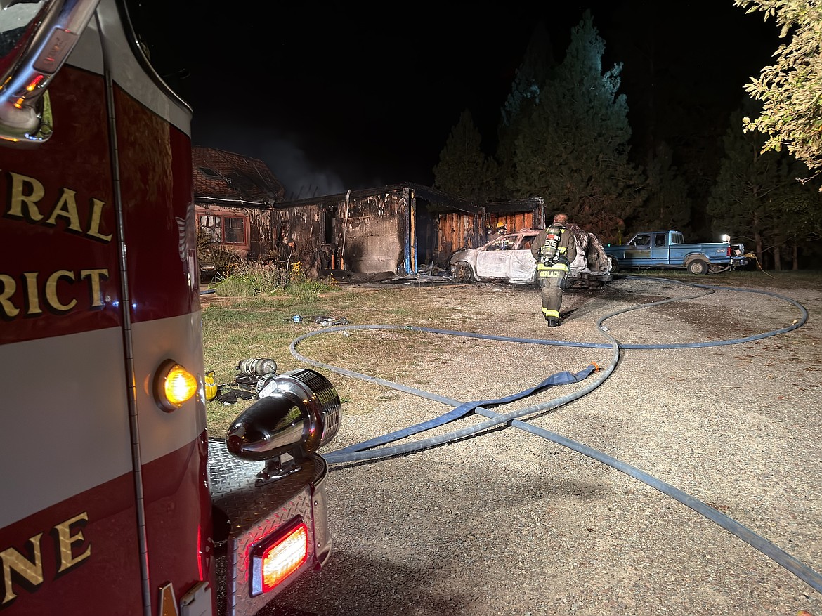 Firefighters quell house blaze | Lake County Leader