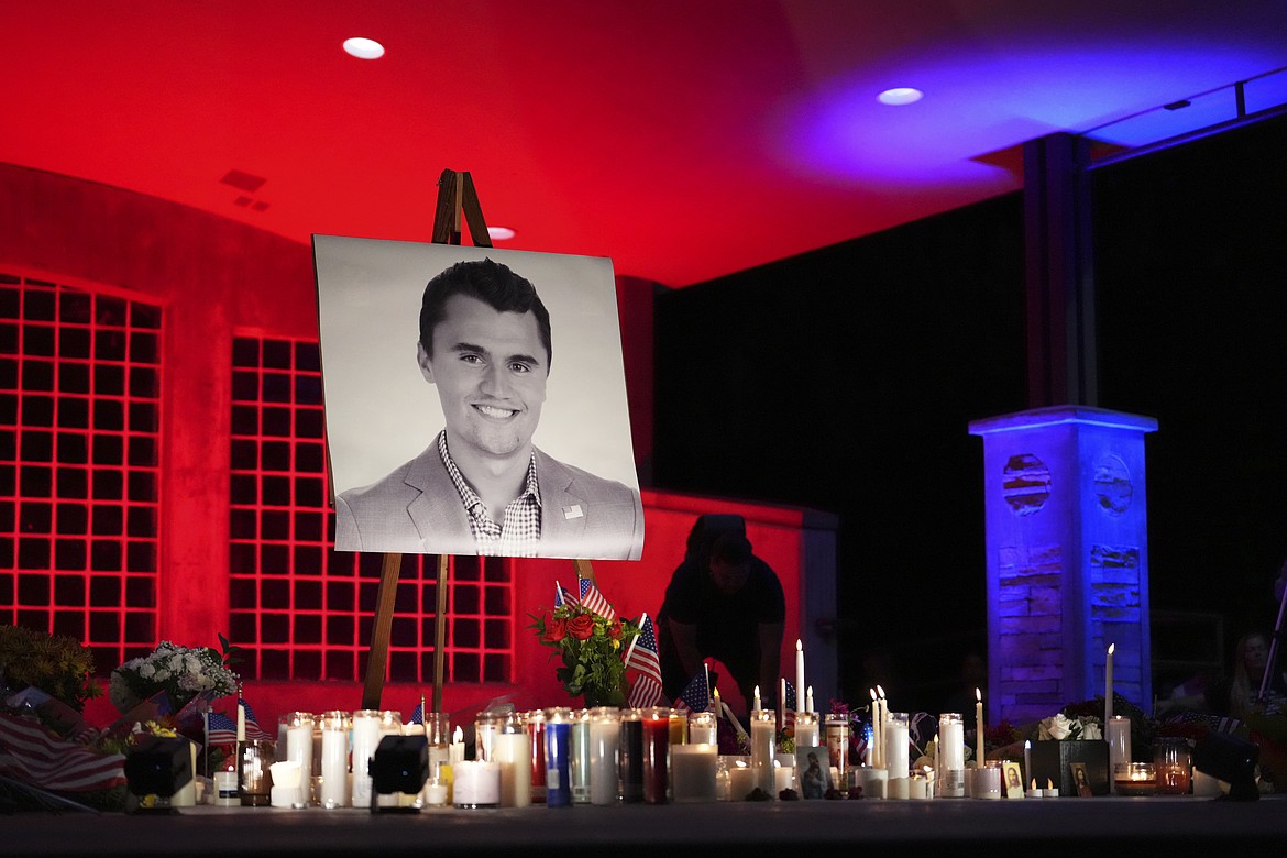 A 22-year-old Utah man is in custody in Charlie Kirk shooting, AP ...