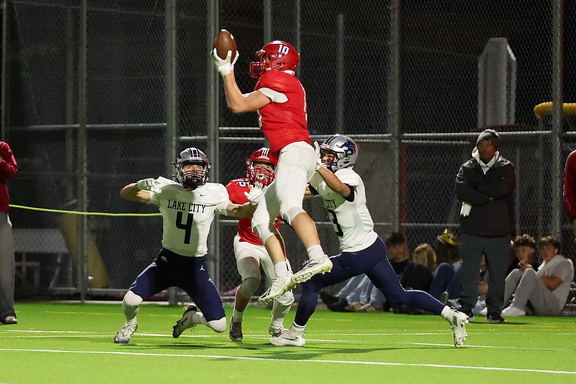 PREP FOOTBALL: Yarbrough, Sandpoint execute from start to finish in ...