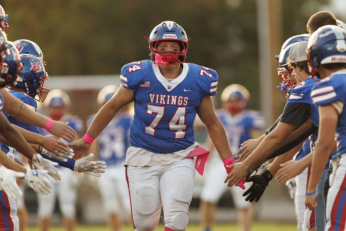 Vikings dominate on homecoming, crush Libby 46–9 | Bigfork Eagle