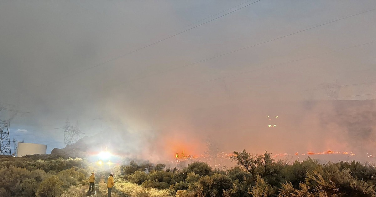 Fire closes highway in Grand Coulee | Columbia Basin Herald